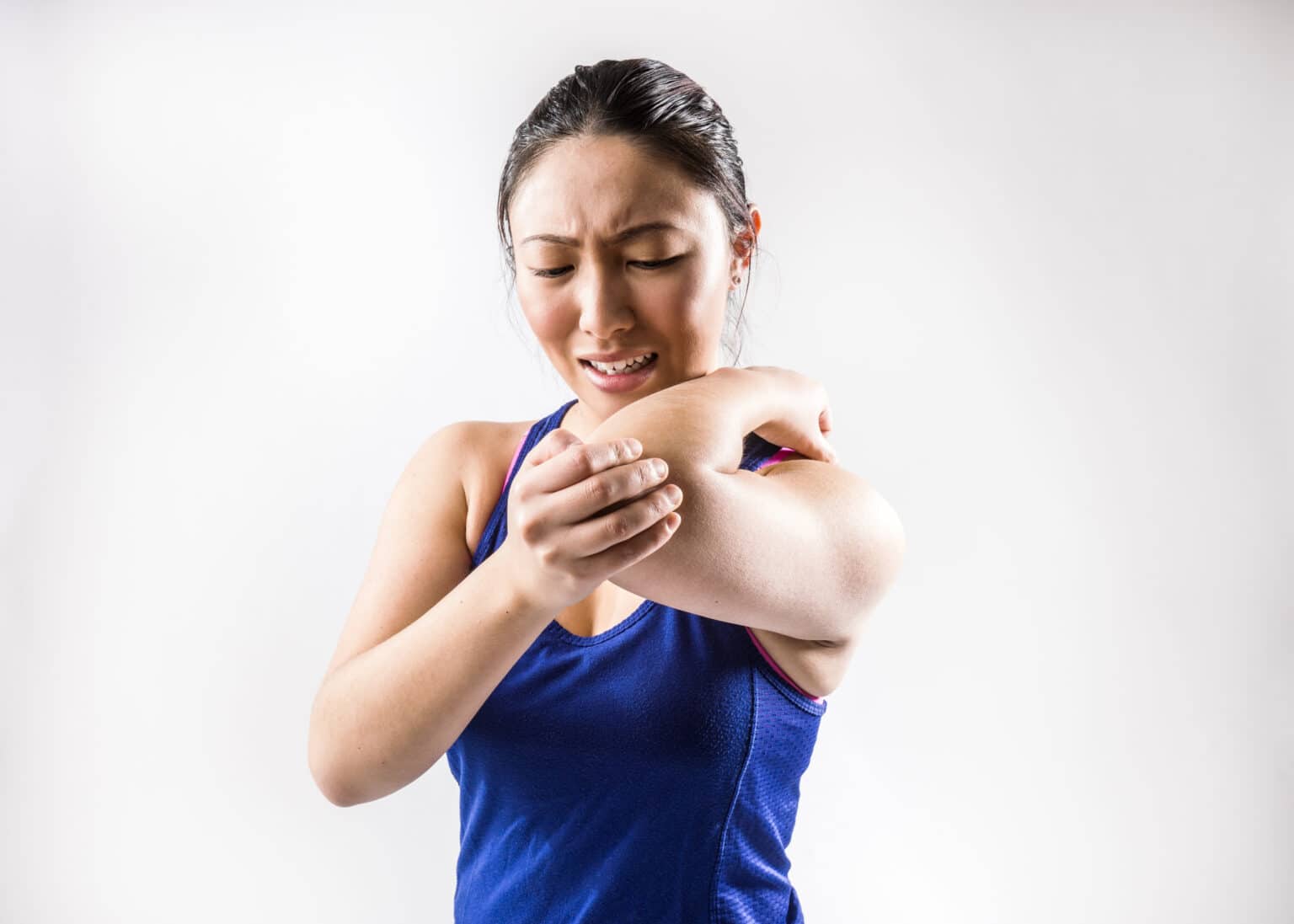 Does Elbow UCL Sprain Hurt All the Time?