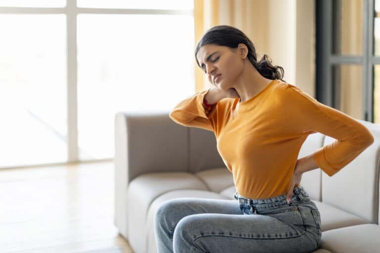 What Causes Scoliosis?