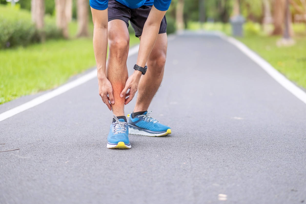 How Osteopaths Help with Shin Splints